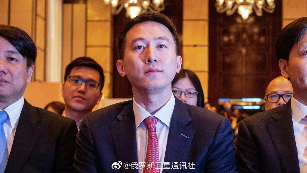 4774 A6 B3 B9 F0 4 F81 A394 FCF081743562 — Postimages