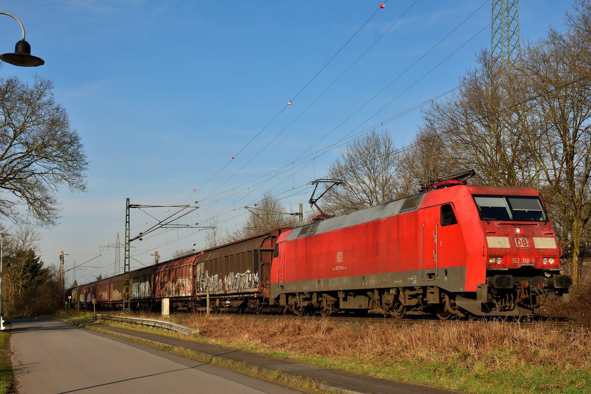 152 118 — Postimages