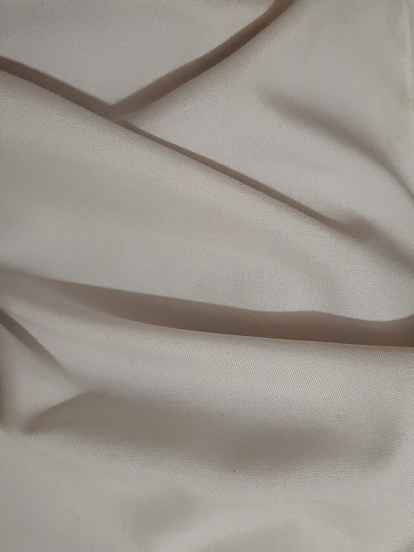 How would one manipulate typography like this? I’ve been going crazy ...