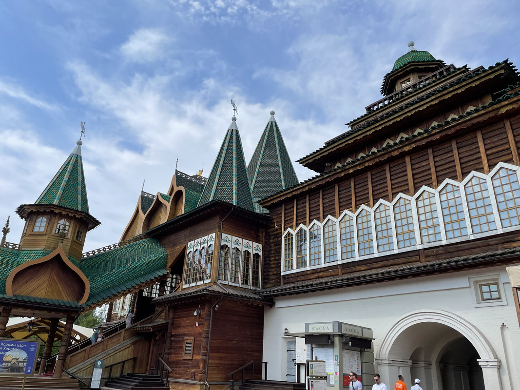 605344 ED B25 F 4 B93 BF56 67 FCBF9980 A2 — Postimages