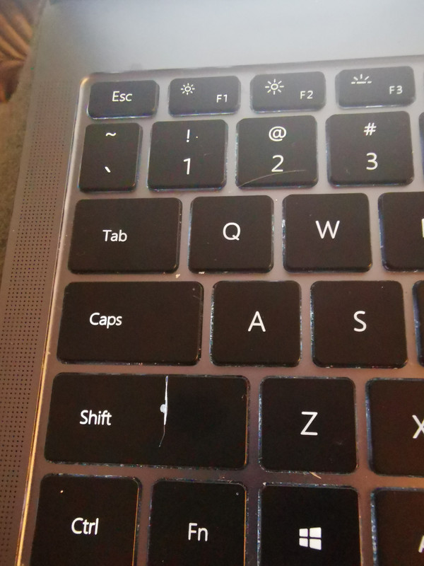 Shift Key Cracked : r/MatebookXPro
