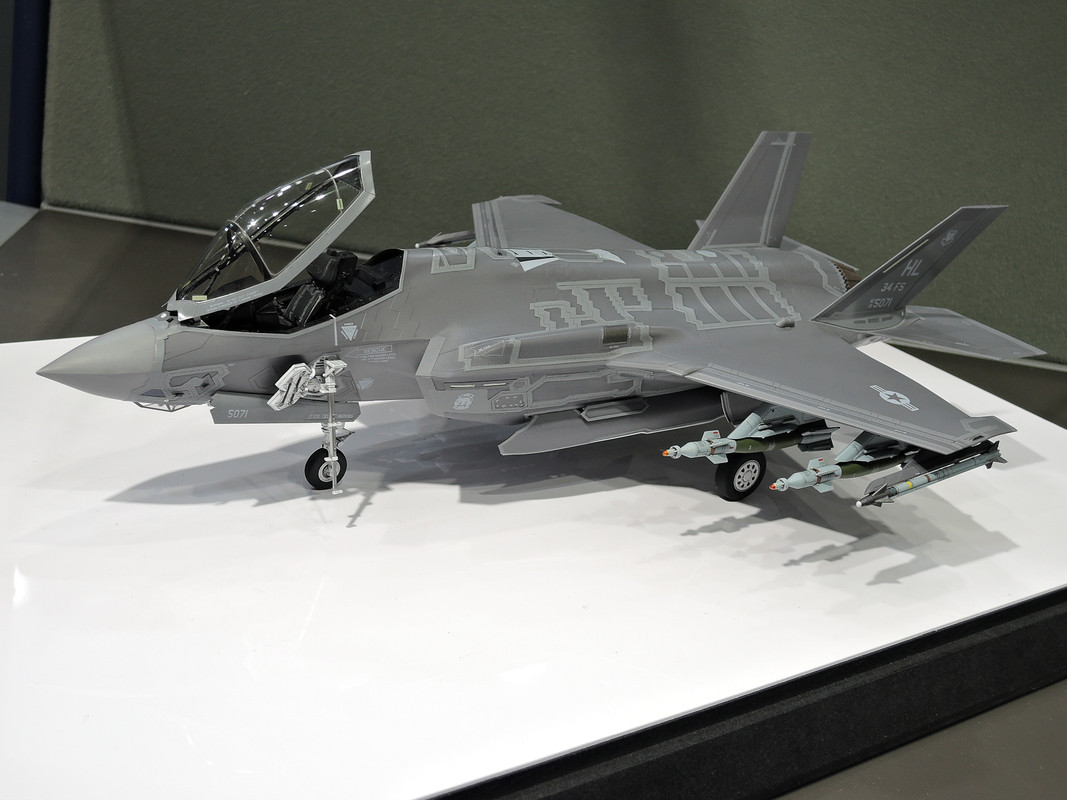 1/48 - Lockheed-Martin F-35A & B Lightning II by Tamiya - released ...