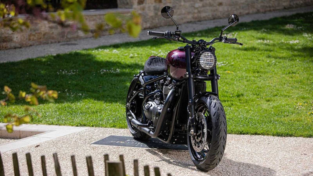 fcr original triumph bobber graphic bobber 3 — Postimages