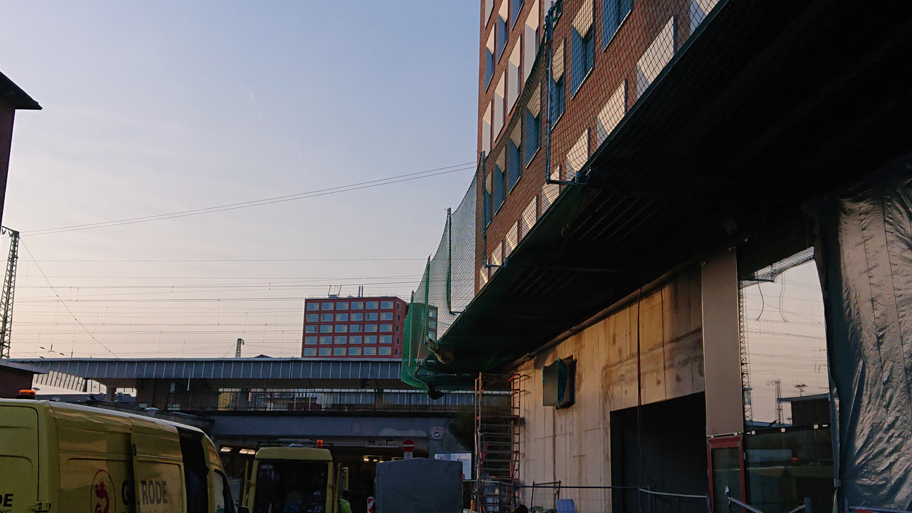 DSC 3477 — Postimages