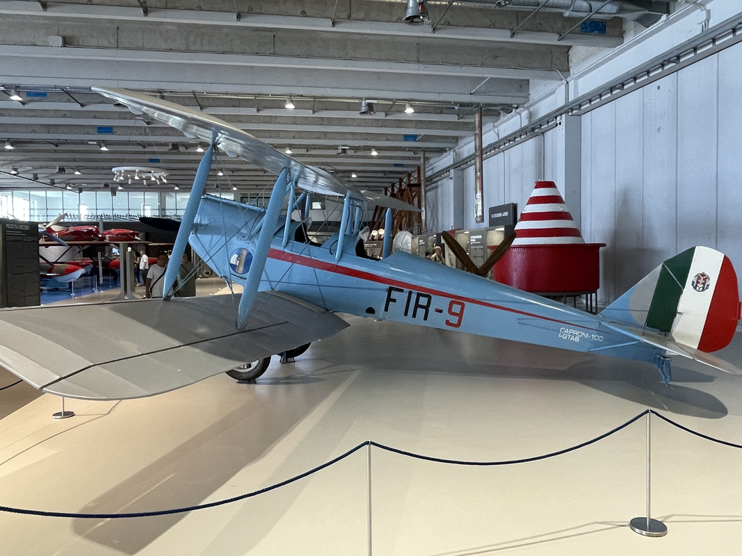 3 AAE2 E55 84 B7 4 F3 A BB36 FFA1 D74696 FF — Postimages