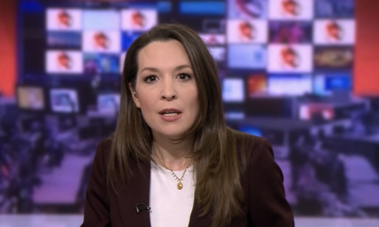 102 FA895 30 B6 4 B0 D A256 1 DFC92 D4 F6 F2 — Postimages