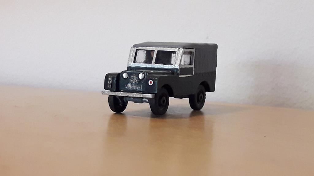 Airfix 1/72 (1/76?) Land Rover - Ready for Inspection - Armour ...