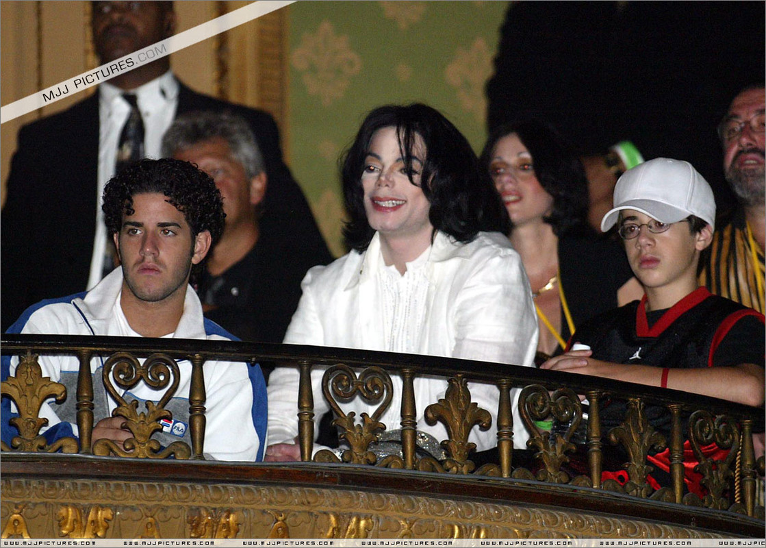 audience2 3 — Postimages