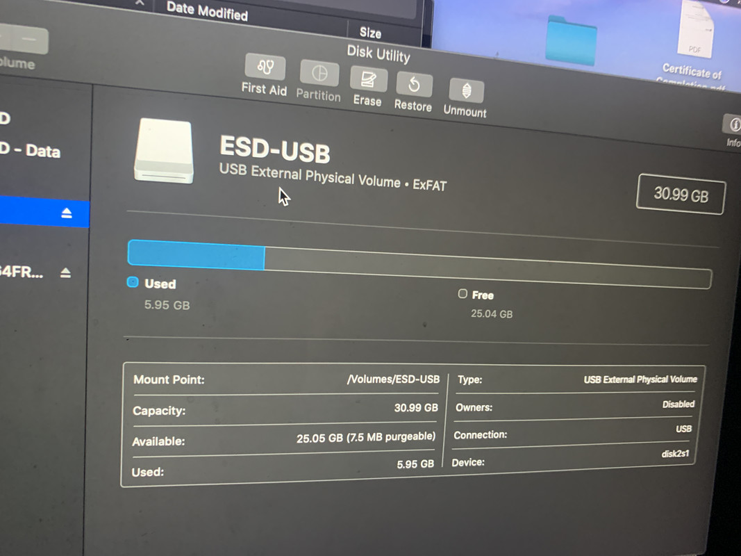 01 F1588 A 5 E3 E 48 F4 A1 A3 6131 E911 C52 A — Postimages