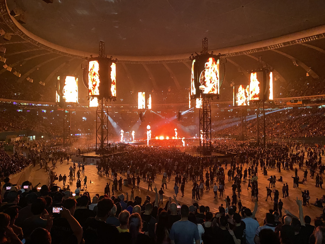 69 A3 C0 D0 5 E15 492 D 84 FB 6535915791 B9 — Postimages