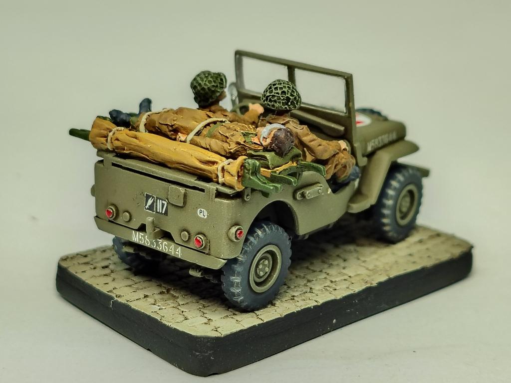1/72 Jeep Ambulance / Academy 1310 - The Unofficial Airfix Modellers' Forum