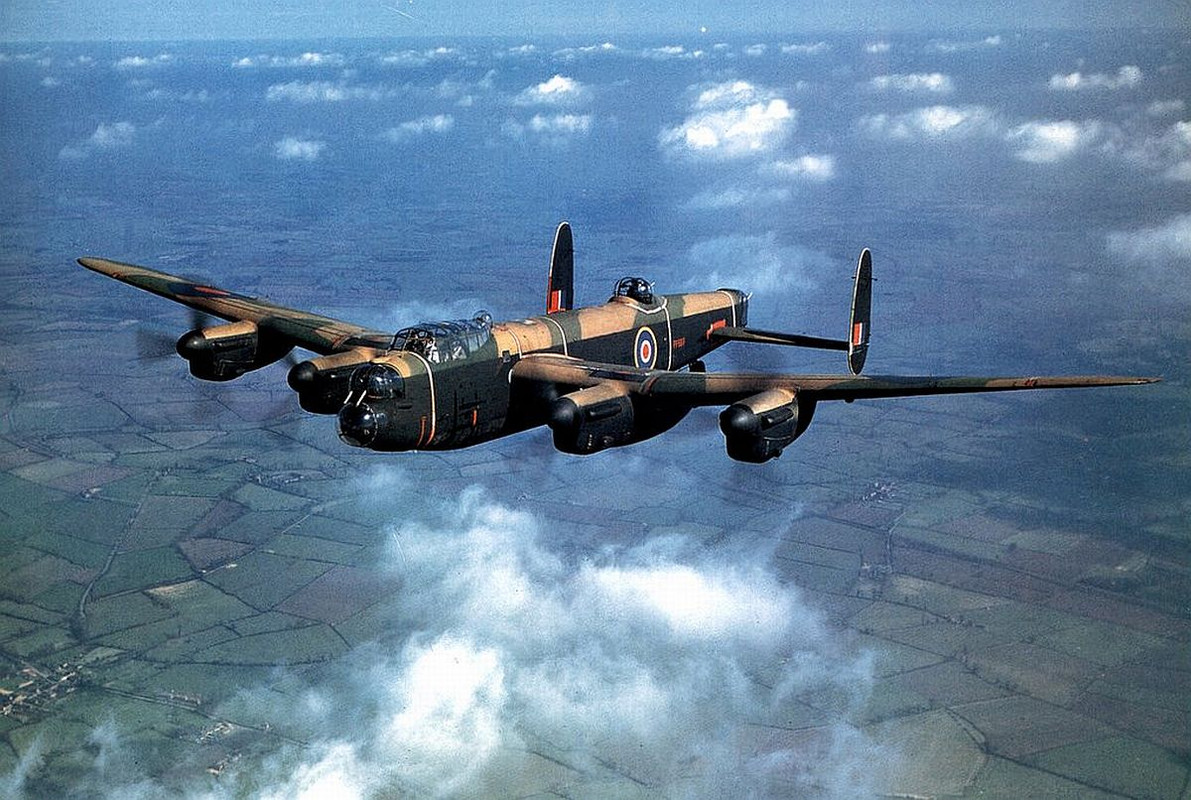 Lancaster test flt England — Postimages