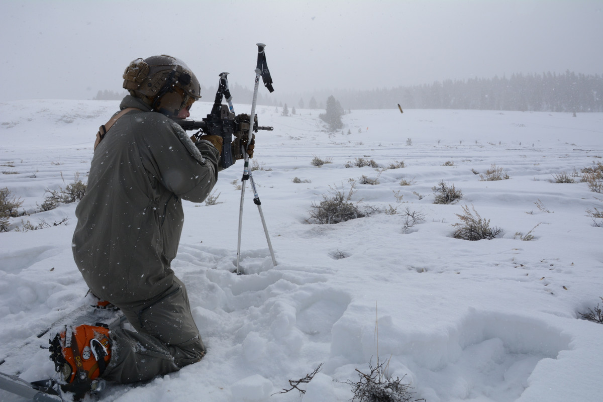 160307 A FT904 295 — Postimages