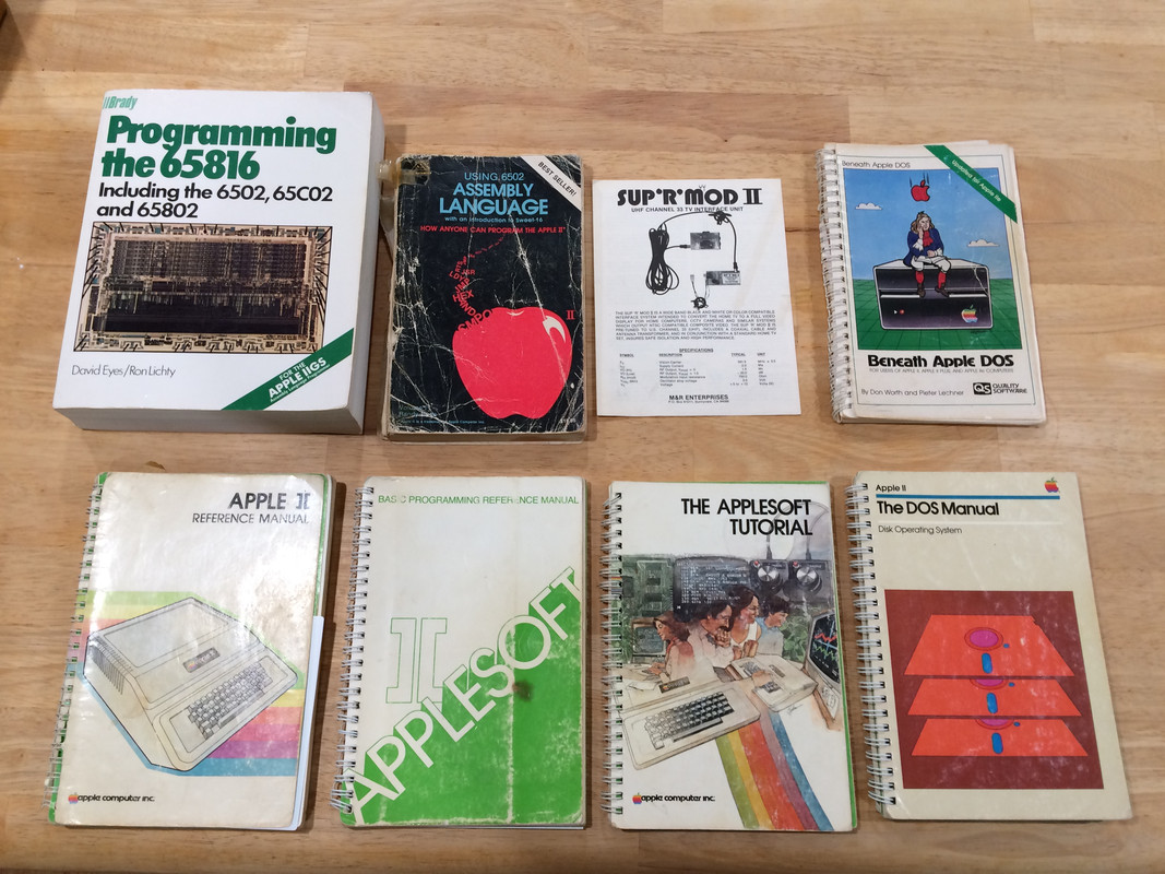 Who else here has all their original documentation? : r/apple2