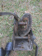 Trailer Repairs - 30yo steel trailer rust - MacGregorSailors.com