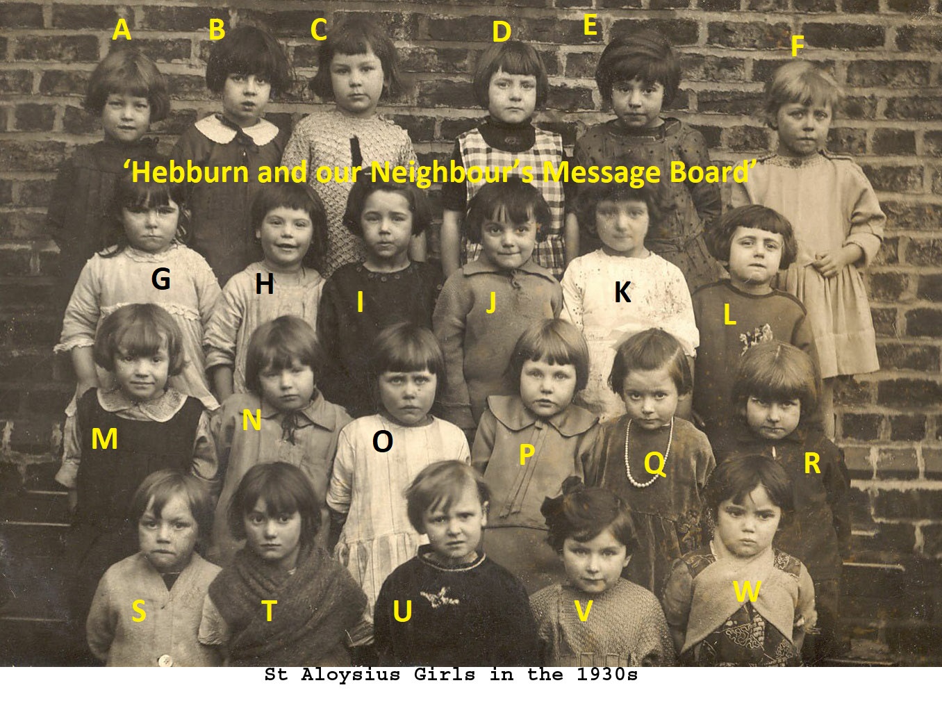 NAMES Aloys girls 2 1930s Copy — Postimages