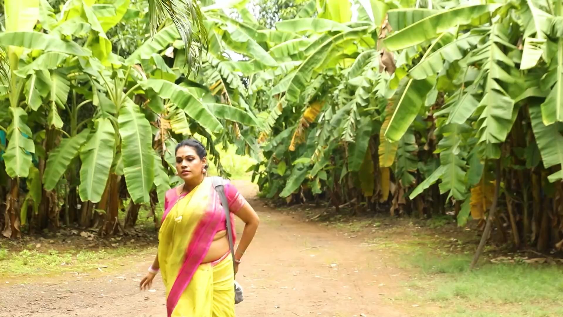 Hot lady hot scenes from a crime serial mkv snapshot 04 00 000 — Postimages