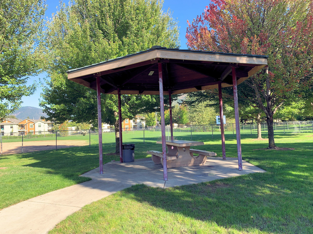 Facility Morrison Centennial Park