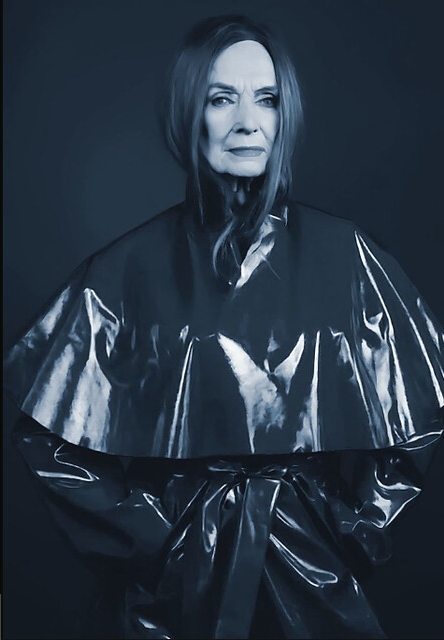 11strictlookingdominawearingashinygumplamacwithhugestormflap — Postimages