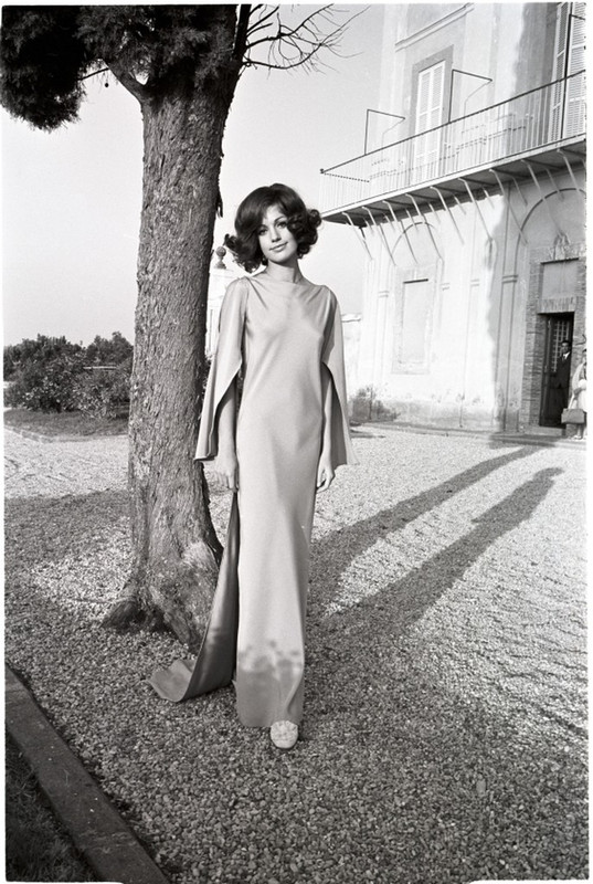 catherine spaak f98 — Postimages