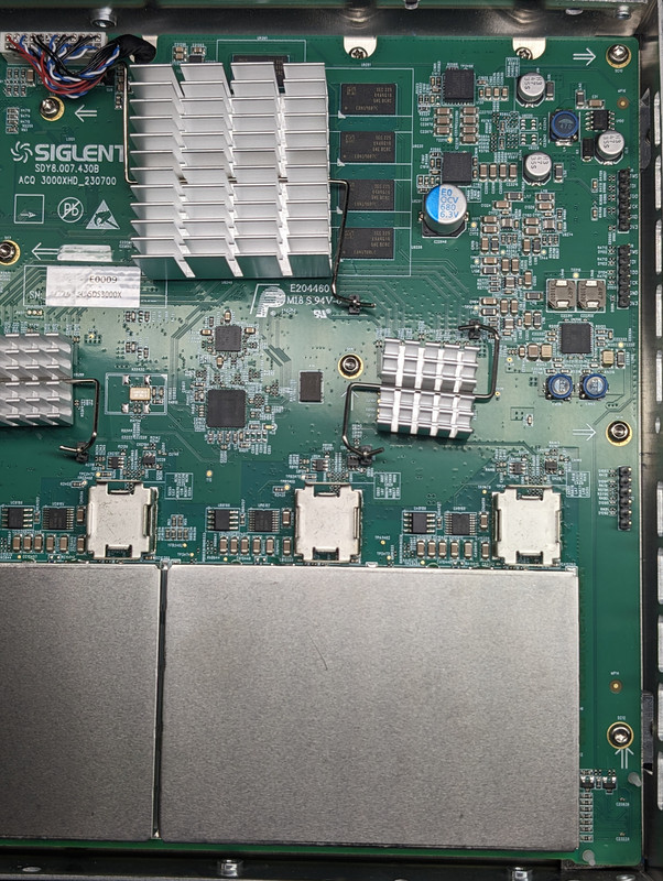 Mainboard right — Postimages