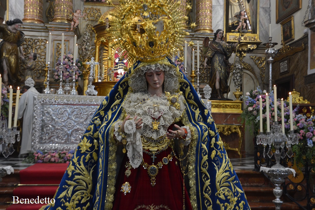 Crristo de los Desamparados y Virgen de la Salud del Santo Ángel