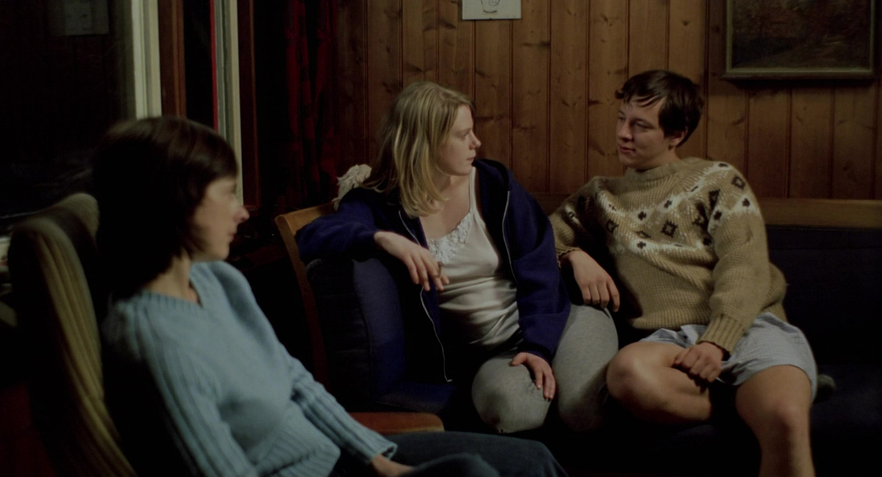 vlcsnap 00007 — Postimages