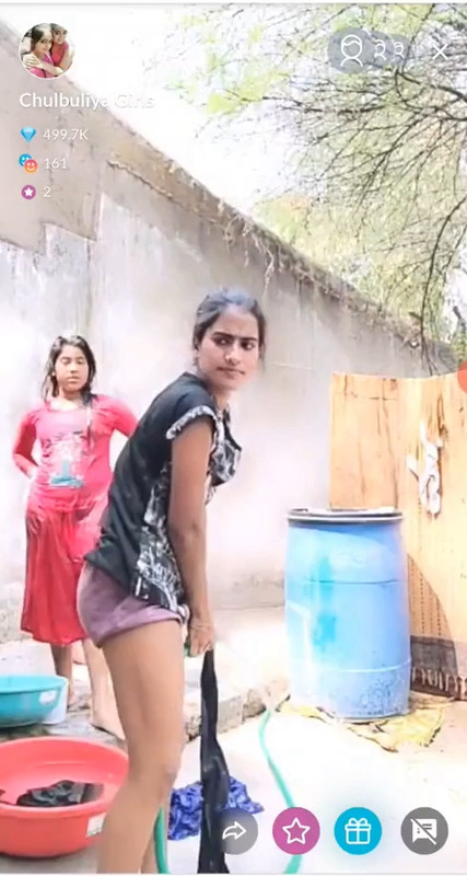 chulbul girl Bathing Outdoor mp4 snapshot 02 14 500 — Postimages