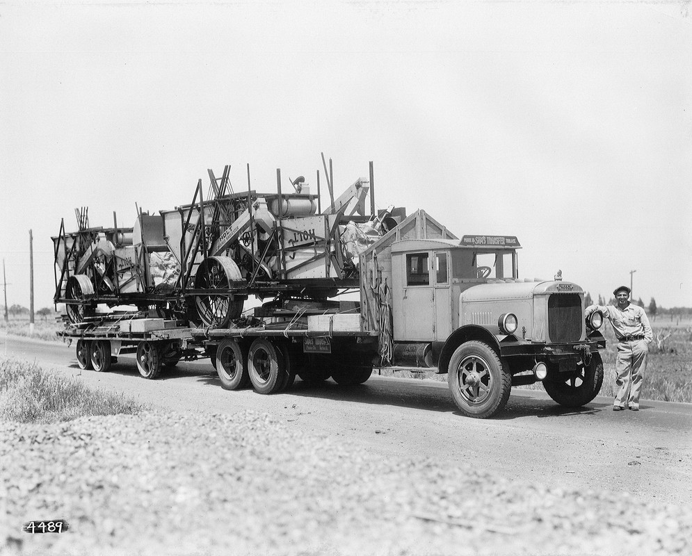 Fageol '30c Sam's Transfer Holt Combined Harvester — Postimages