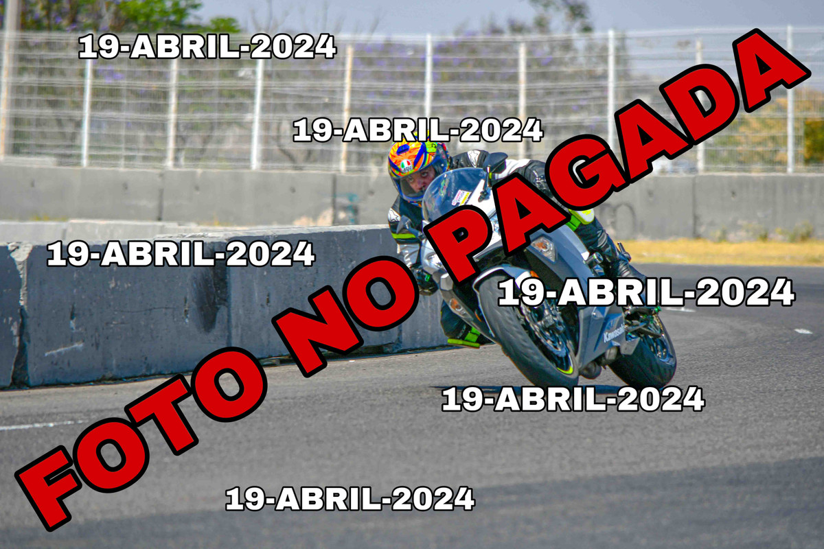 KQ 3018 — Postimages