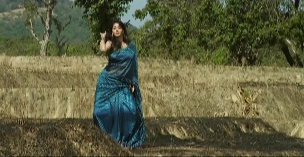 f 208 — Postimages