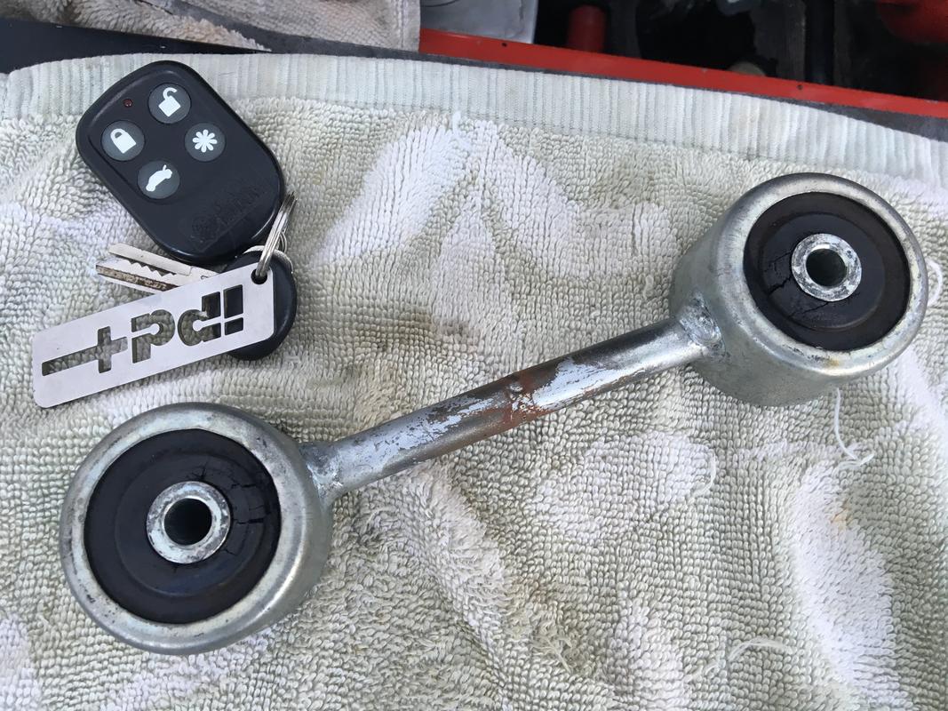 Dog Bone mount options | XWeb Forums