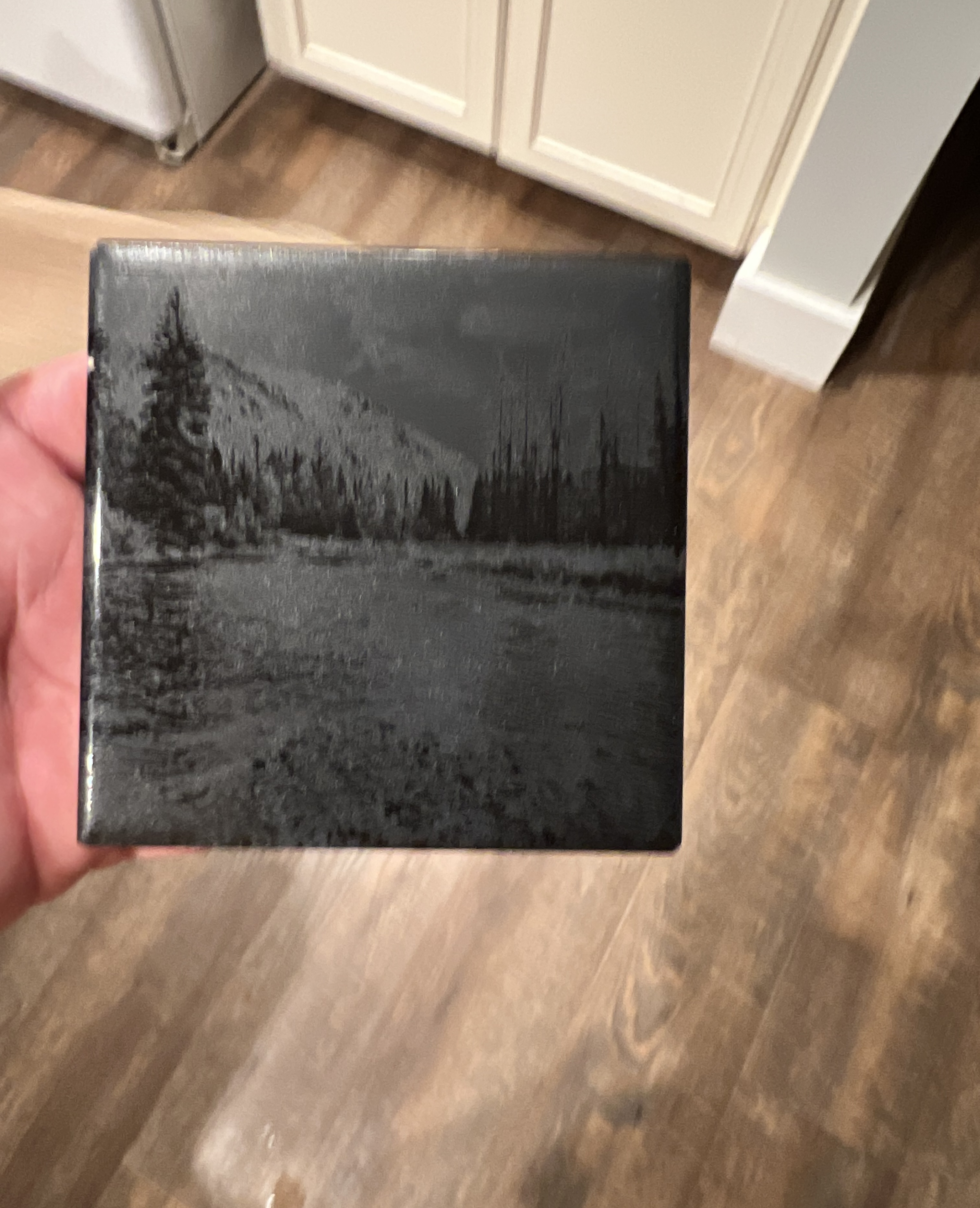 Black tile — Postimages