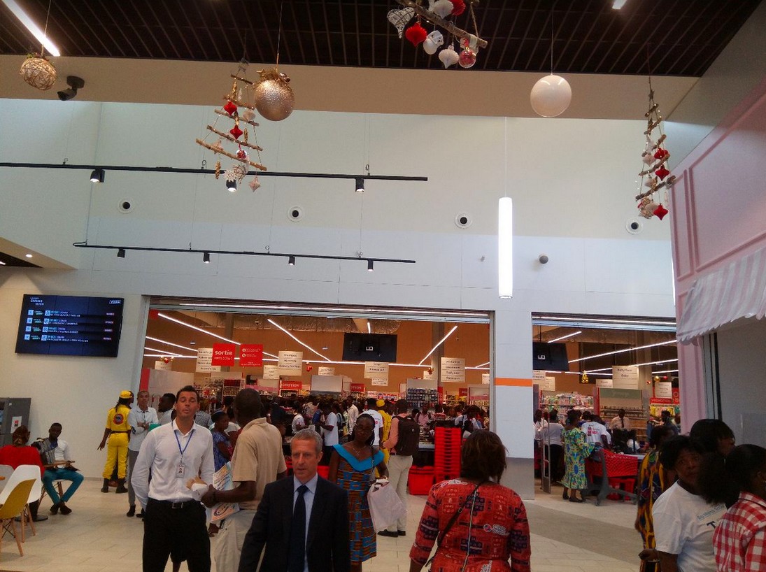 douala shopping mall ghjdfg123456789 — Postimages