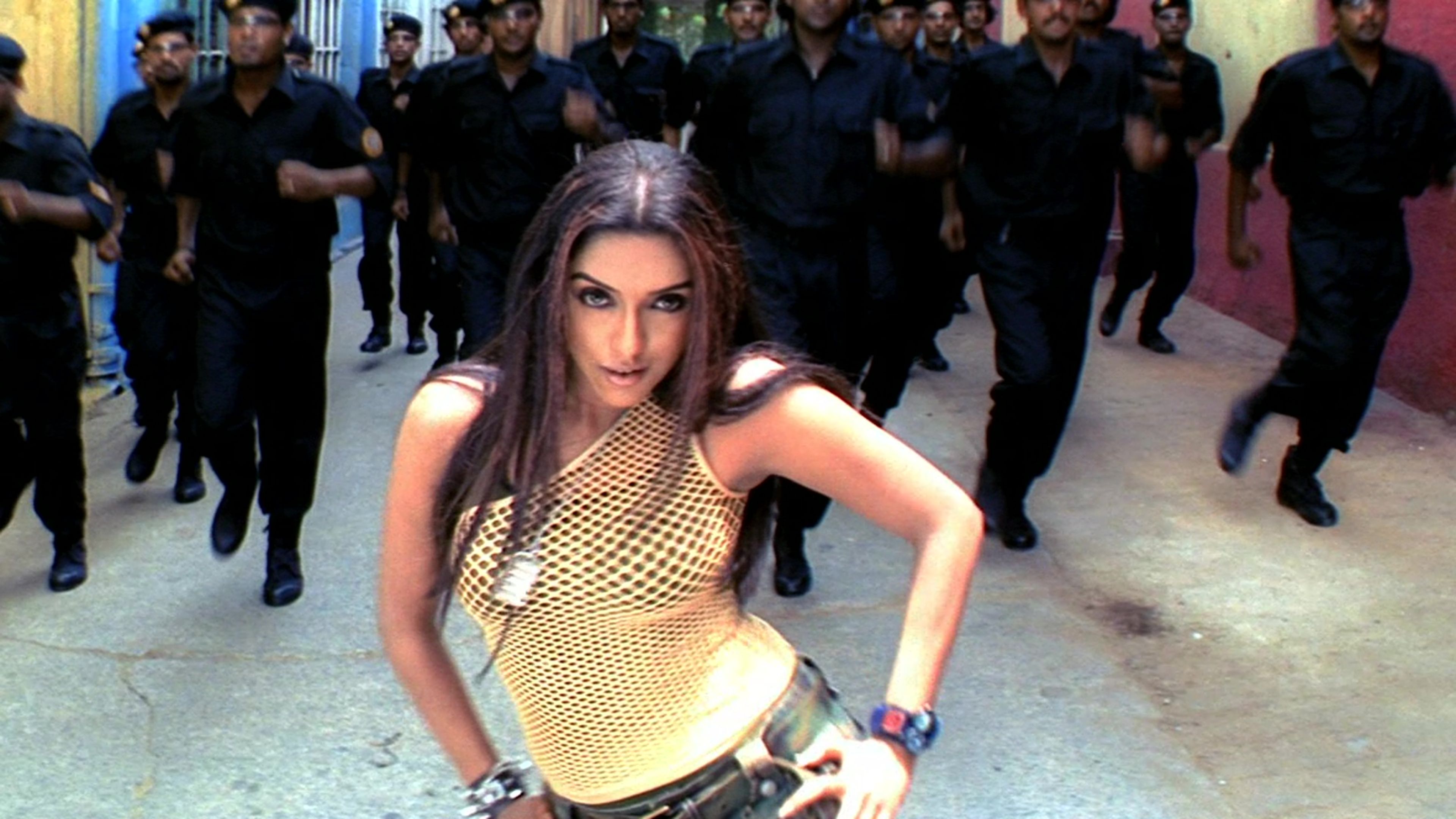 1(317) — Postimages