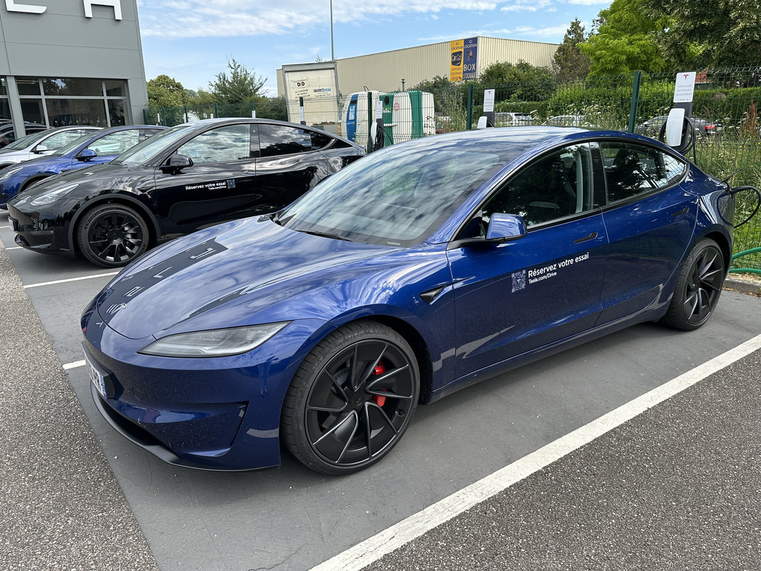 IMG 1053 — Postimages