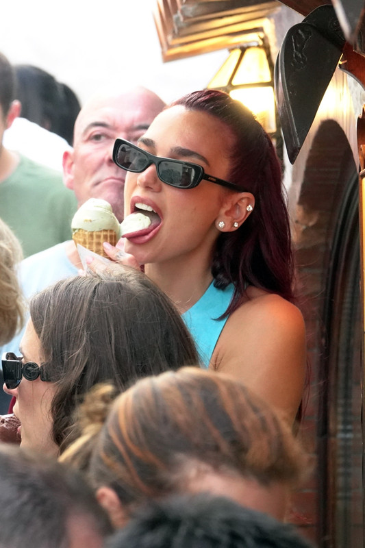 477143232 dua 262 — Postimages