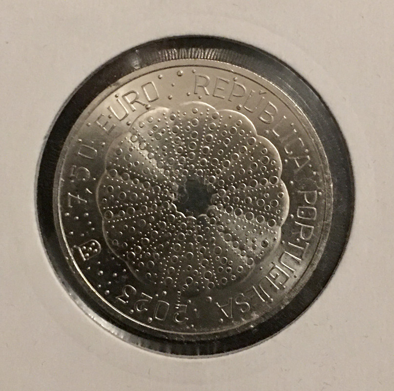 EBC5 FA8 D 7615 44 AE A603 74 F3 E4 F3 C439 — Postimages