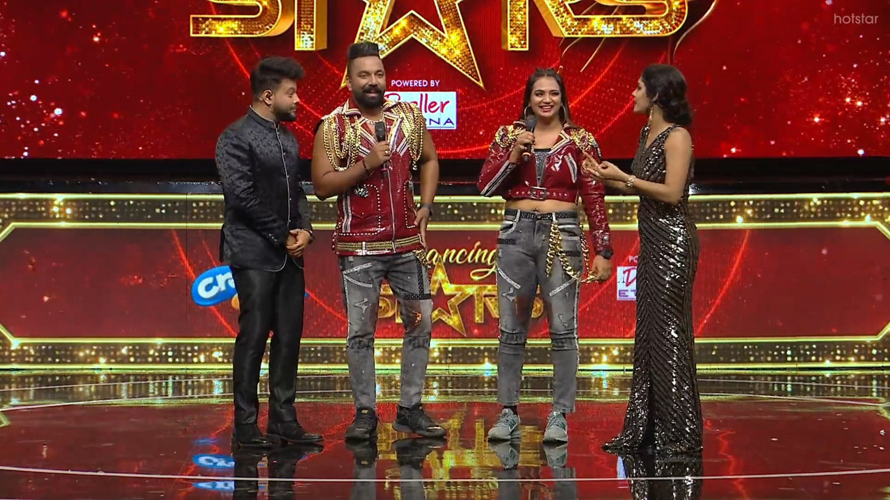 Saranya Anand Hot Item Dance in reality show mp4 snapshot 00 14 388 ...
