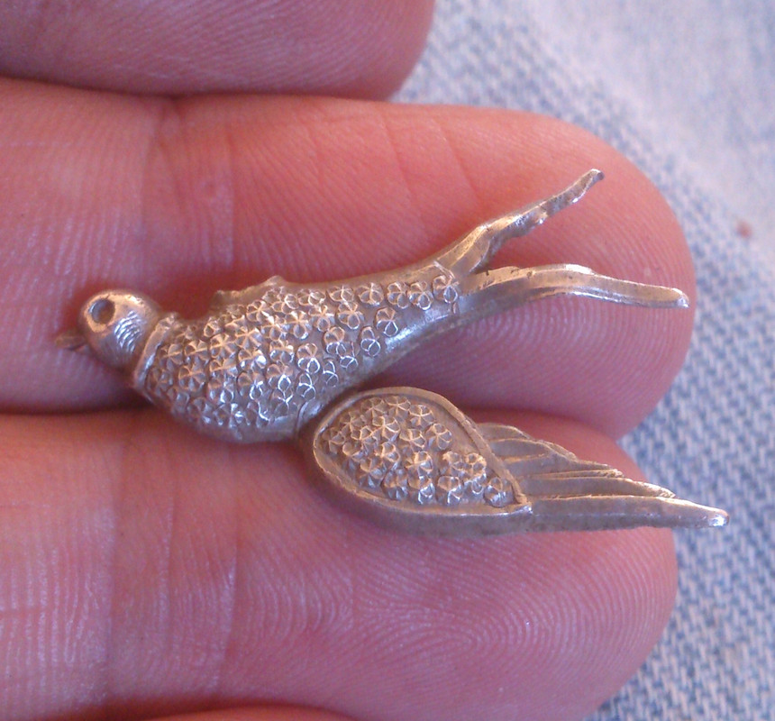 Silver swallow — Postimages