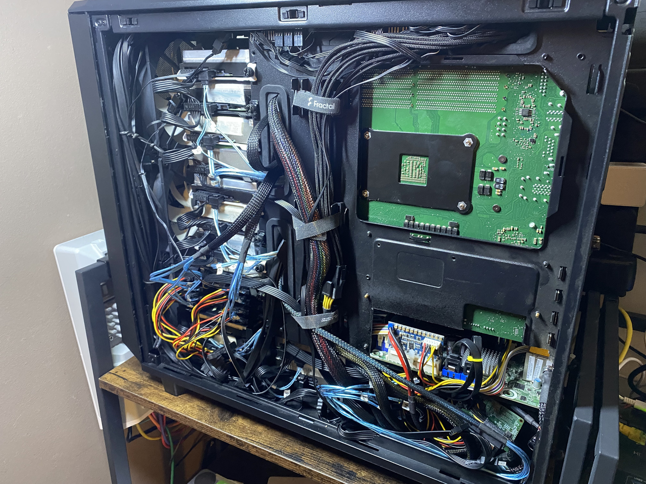 r new back angle — Postimages