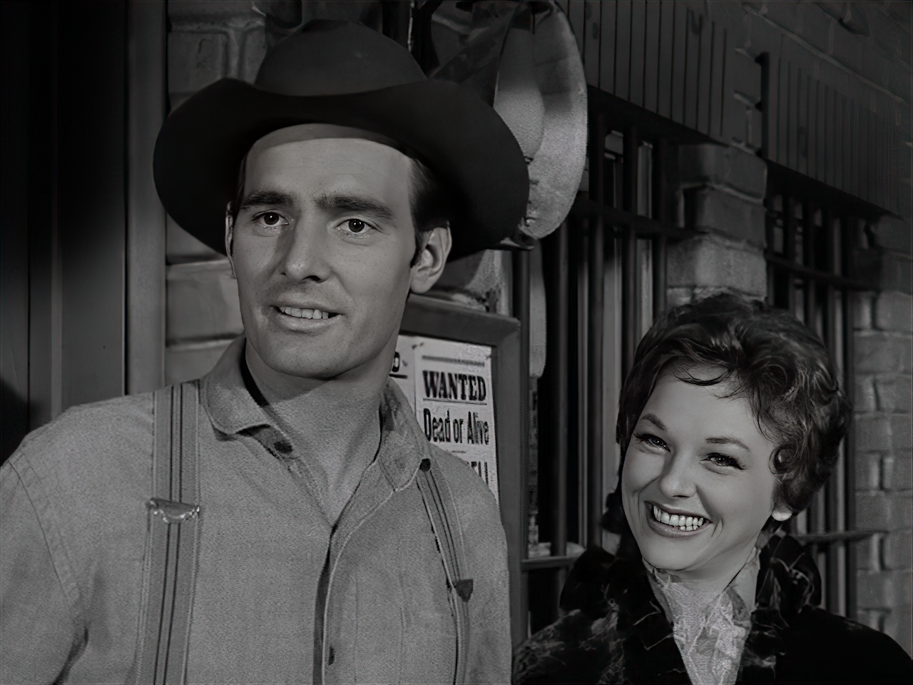 Colleen so Green AA — Postimages