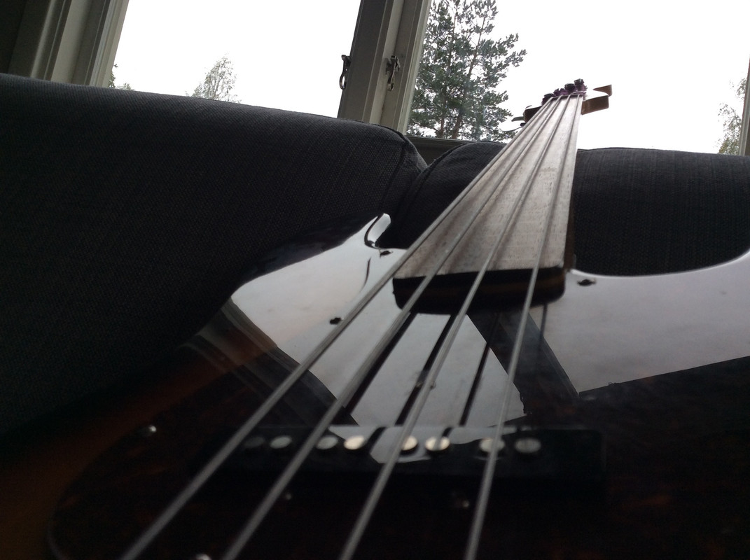 1 A8 FAD38 2654 4546 81 D1 4 E4493 DC3 C03 — Postimages