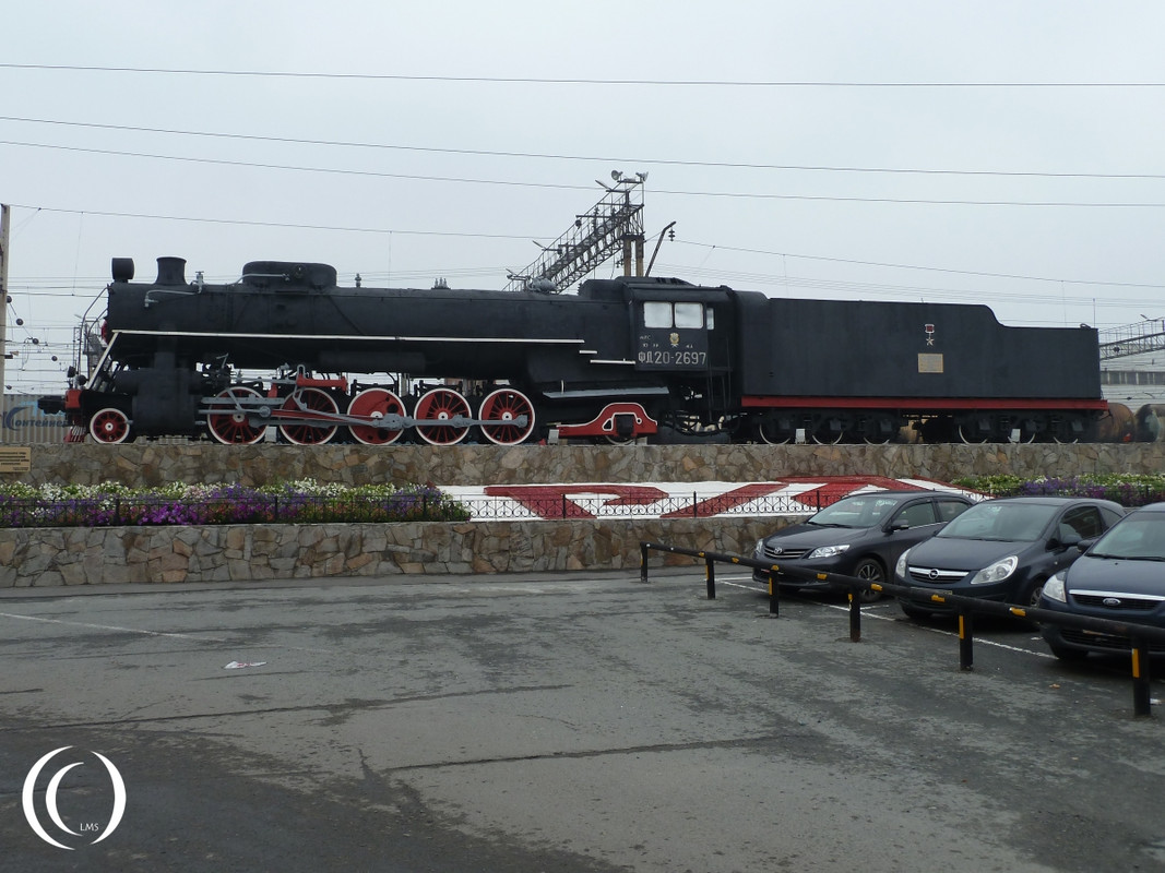 La locomotive ФД20 ou FD20