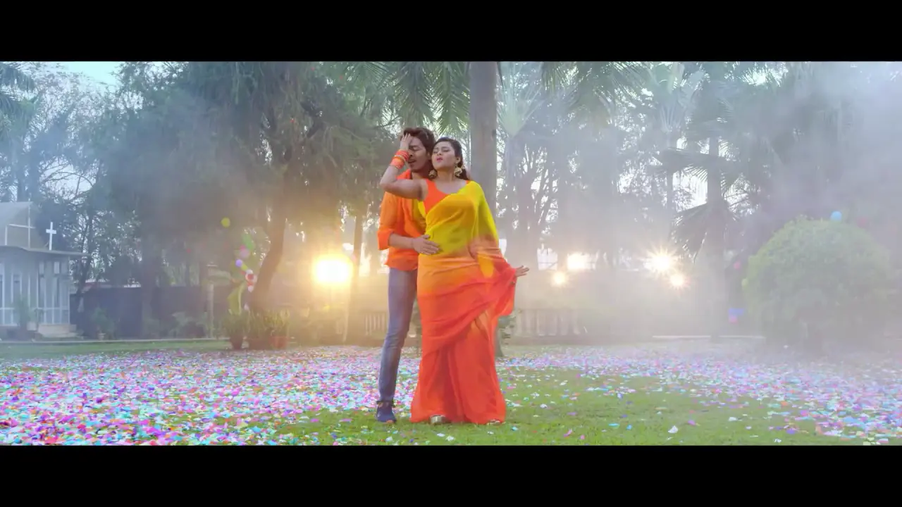 f 220 — Postimages