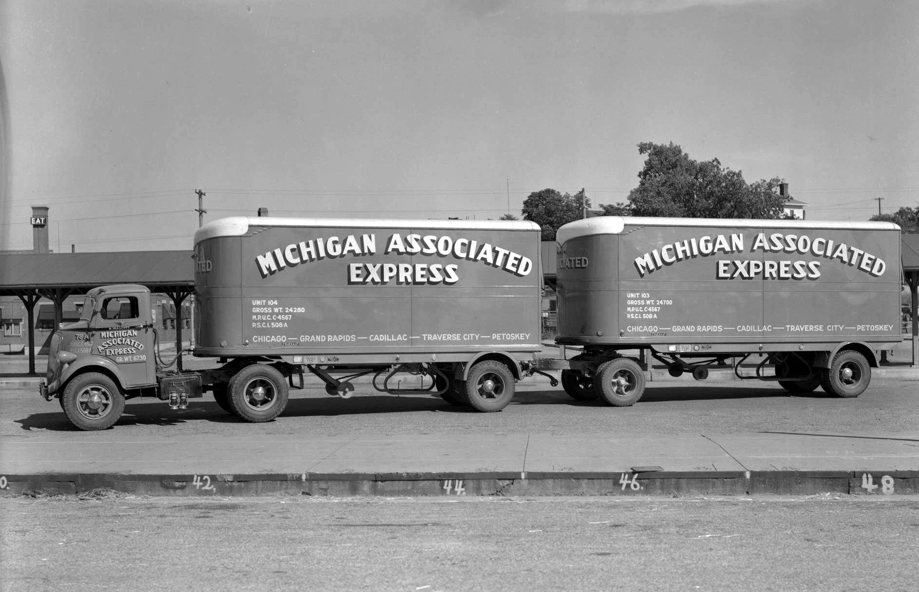 Studebaker 37 COE Michigan Associated Express Grand Rapids City Market ...
