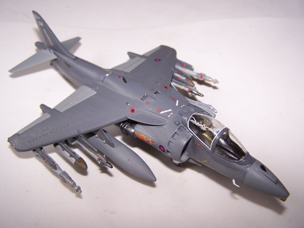 Tim's Airfix 1/72 Harrier GR7 - COMPLETED - Bomber/Strike/Ground Attack ...