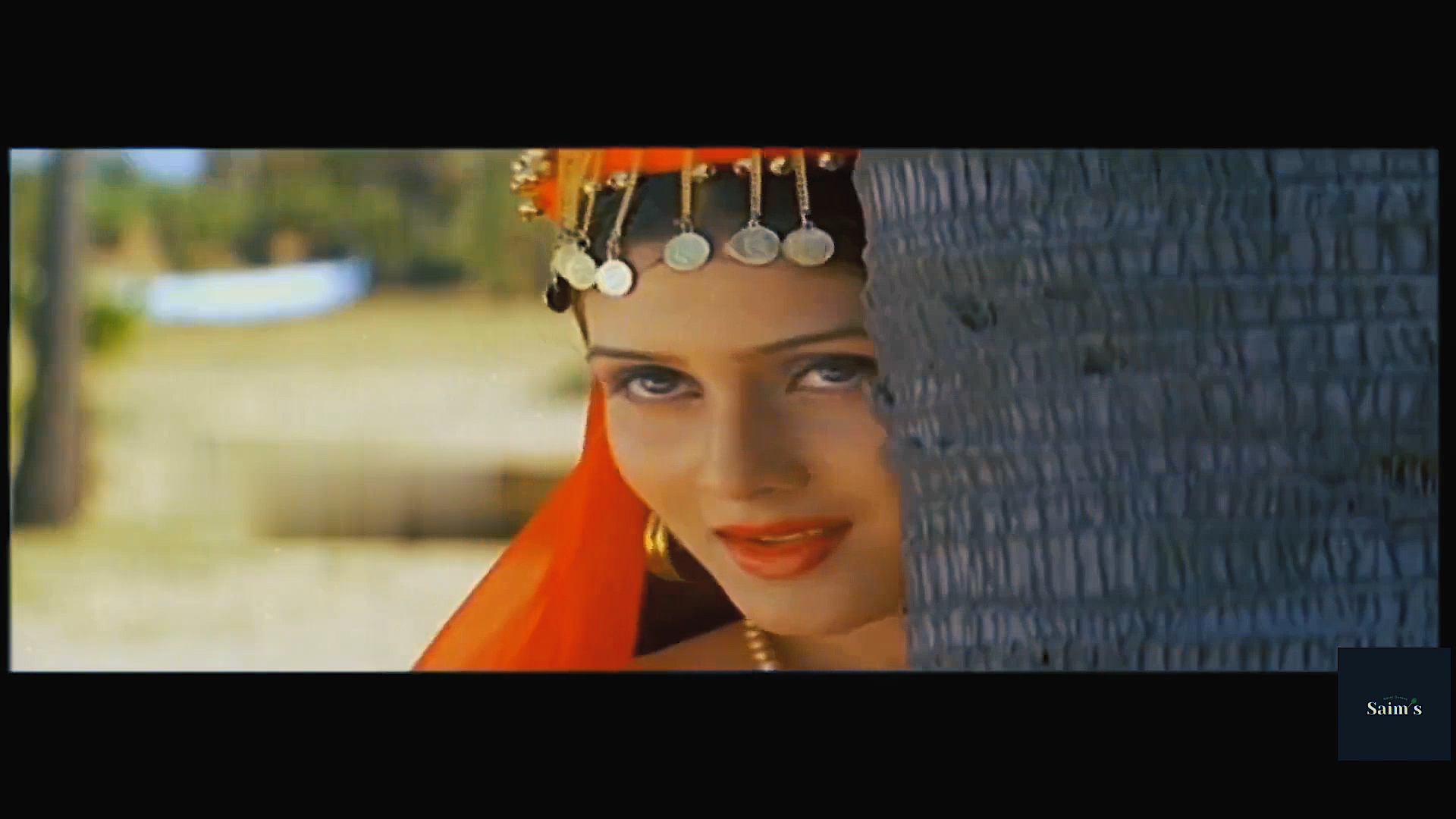 Keerthi hot navel saree song 00 02 29 02 Still017 — Postimages