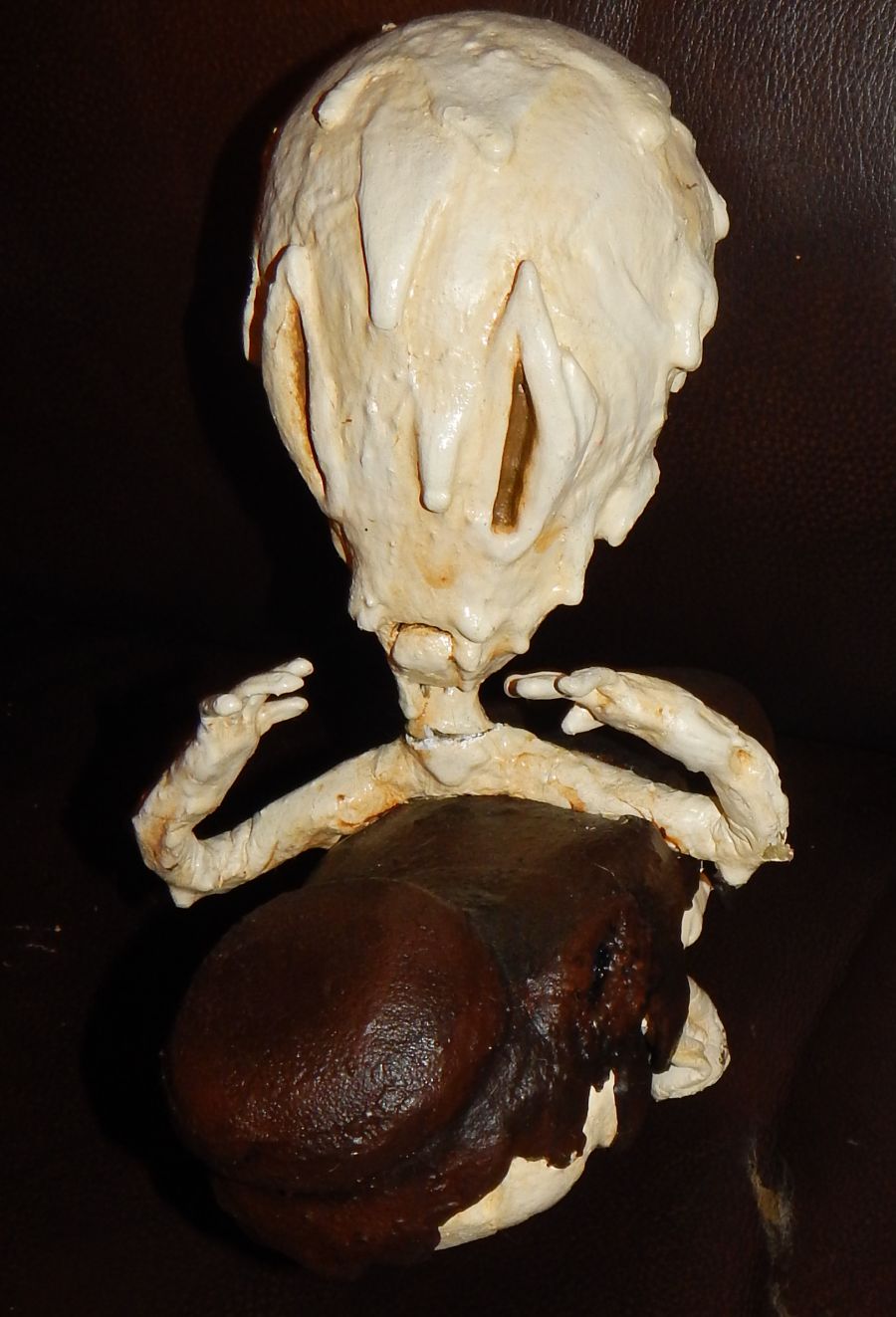 Eclair Monster Stop Motion Puppet 1 — Postimages