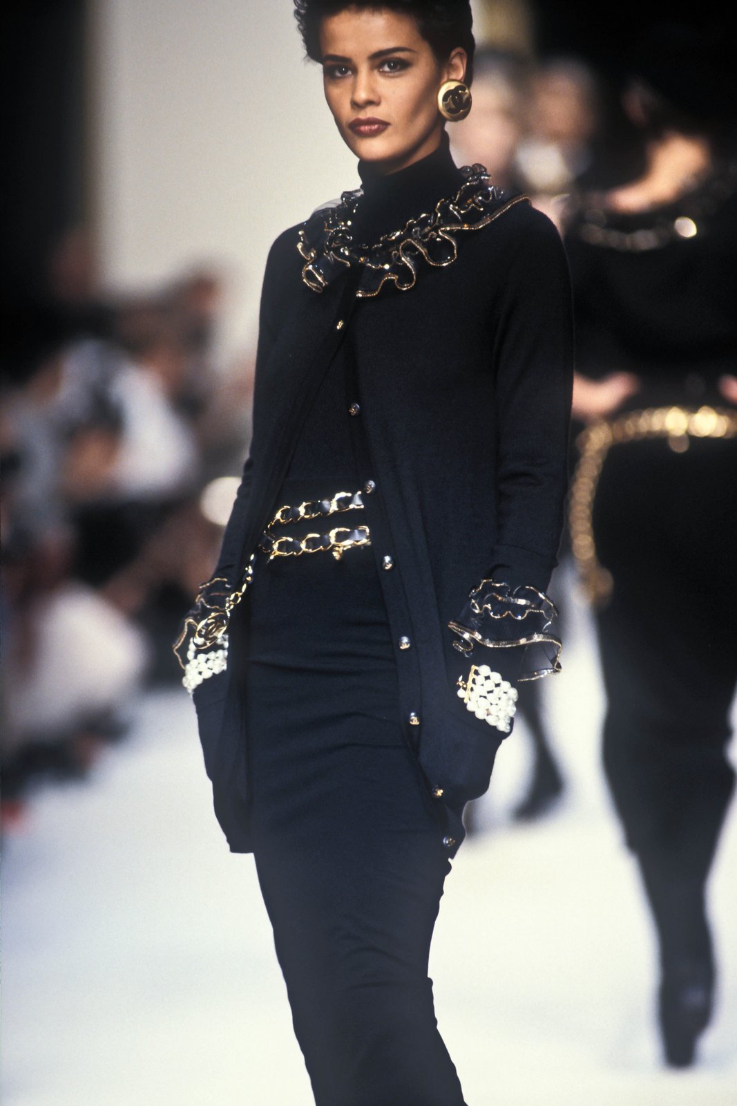 Fashion Classic: CHANEL Fall/Winter 1992 | Lipstick Alley